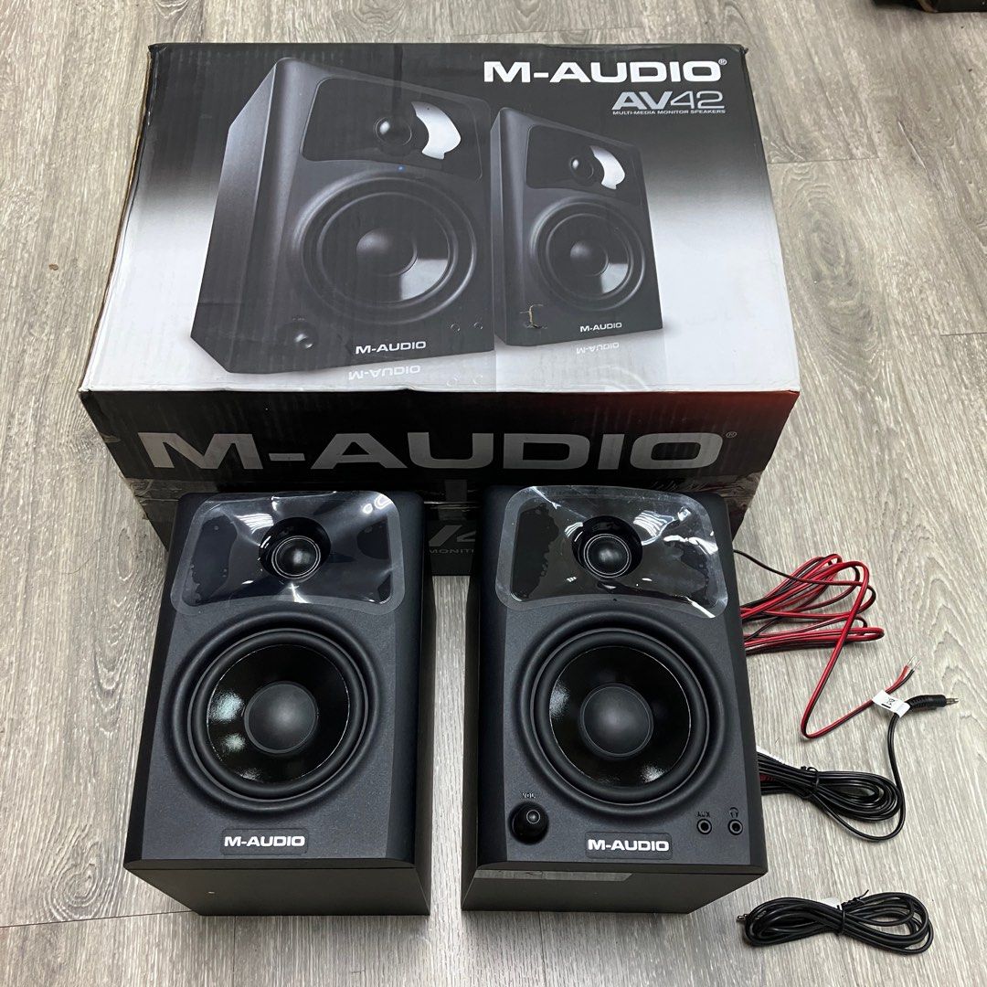 M-Audio Studiophile AV42 4 Inch Powered Monitor Speaker (pair), Audio ...
