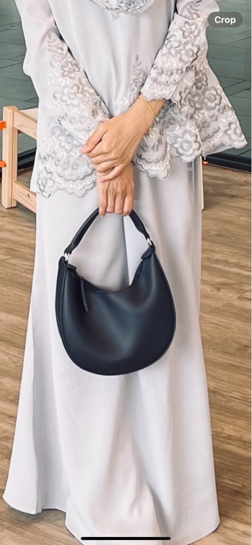 NAZIFI NASRI MOON BAG IN NAVY BLUE, Women's Fashion, Bags & Wallets ...