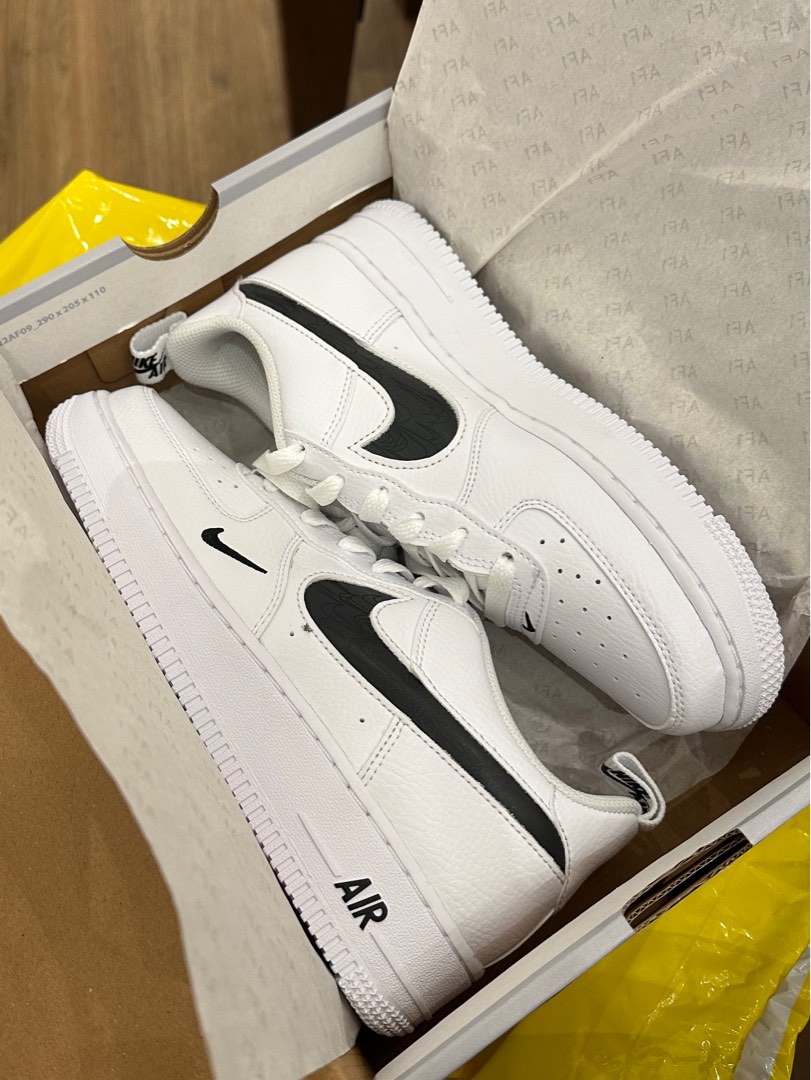 Nike Air Force 1 low junior, Men's Fashion, Footwear, Sneakers on Carousell