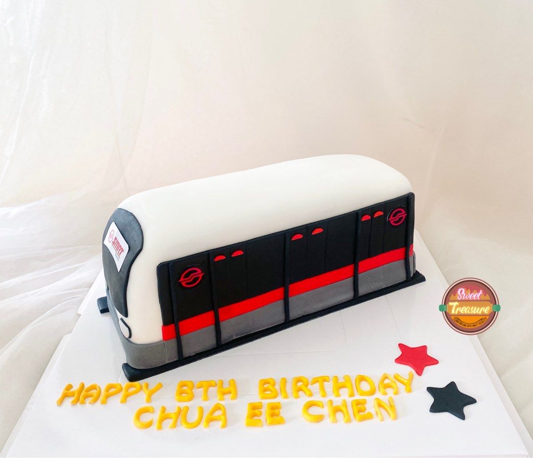 SMRT train cake (mrt cake), Food & Drinks, Homemade Bakes on Carousell