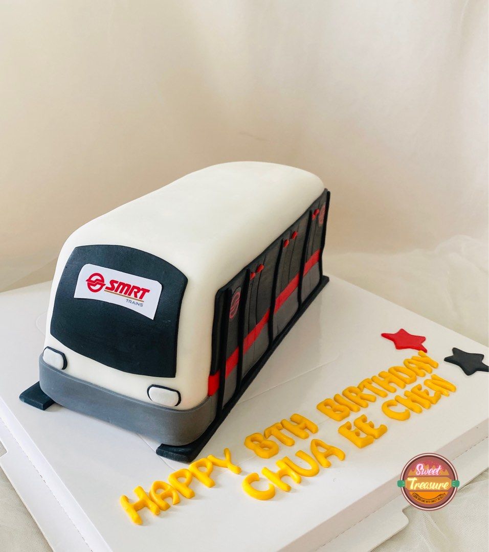 SMRT train cake (mrt cake), Food & Drinks, Homemade Bakes on Carousell