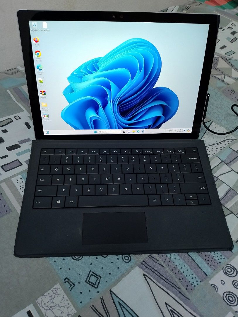 Surface Pro 4/i7-6th Gen/16GB/512GB/Touchscreen/With Keyboard/intel ...