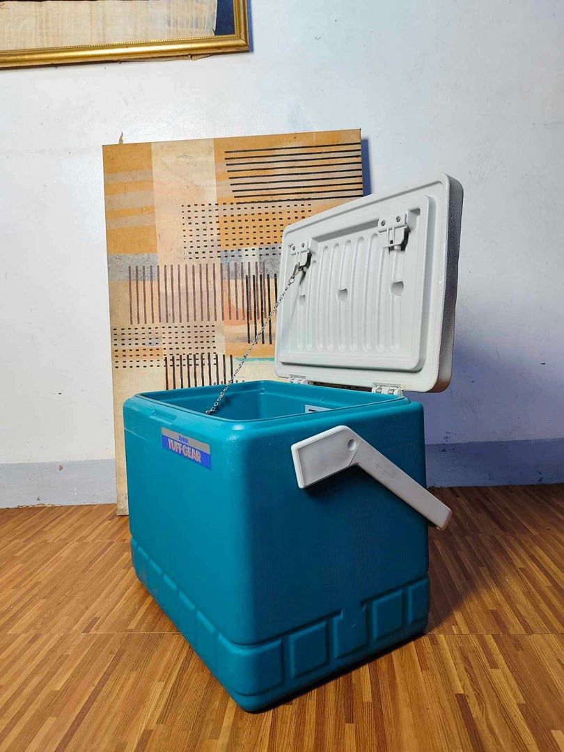 TUFF GEAR BY ZOJIRUSHI BRAND COOLER BOX IMPORTED AND MADE IN JAPAN ...