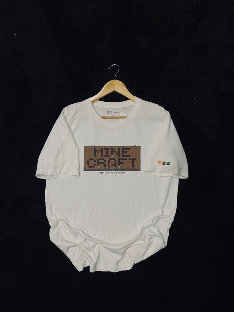 Uniqlo X Minecraft, Men's Fashion, Activewear on Carousell