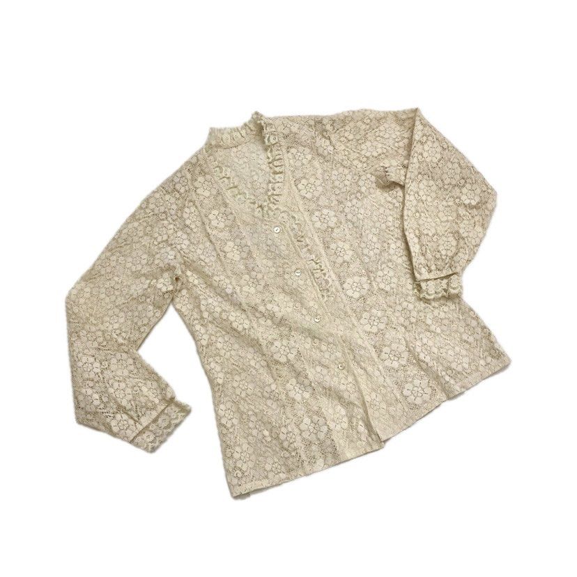 Vintage Cottagecore Lace Top, Women's Fashion, Tops, Blouses on Carousell
