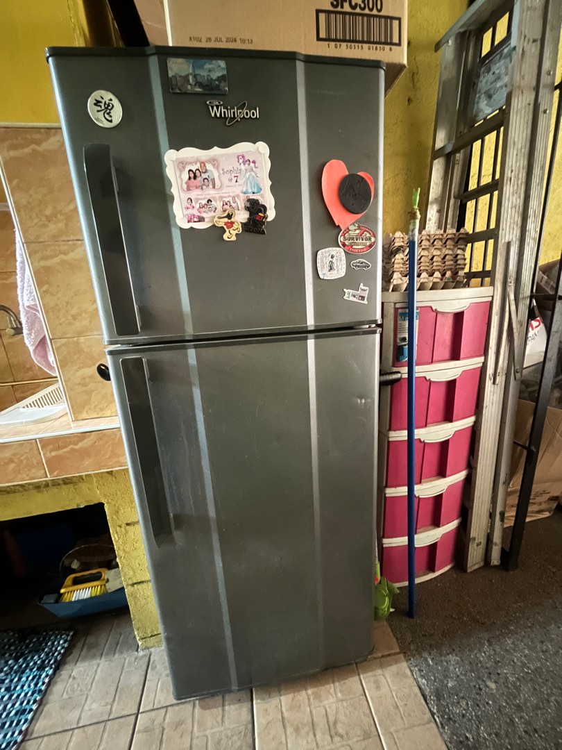 Whirlpool Ref Defective, TV & Home Appliances, Kitchen Appliances ...