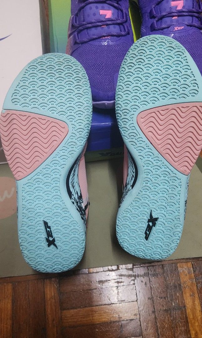 Xtep Jeremy Lin Basketball Shoes. JLin 2 & Linsanity. US8.5/EUR43 ...