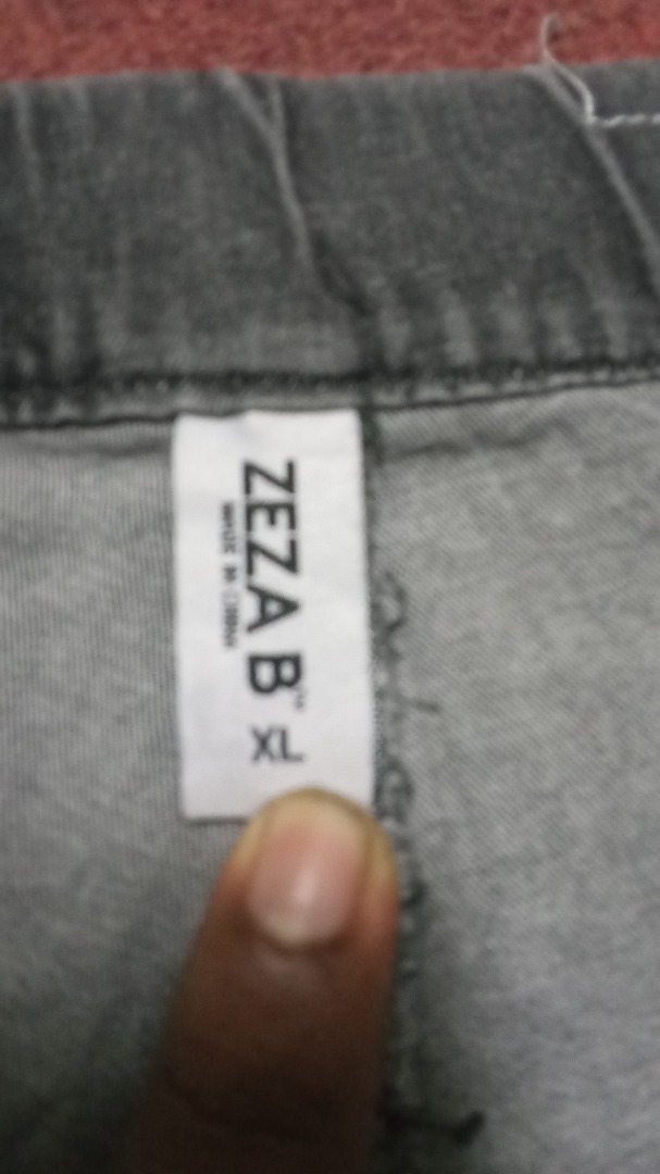 Zeza B, Women's Fashion, Bottoms, Other Bottoms on Carousell