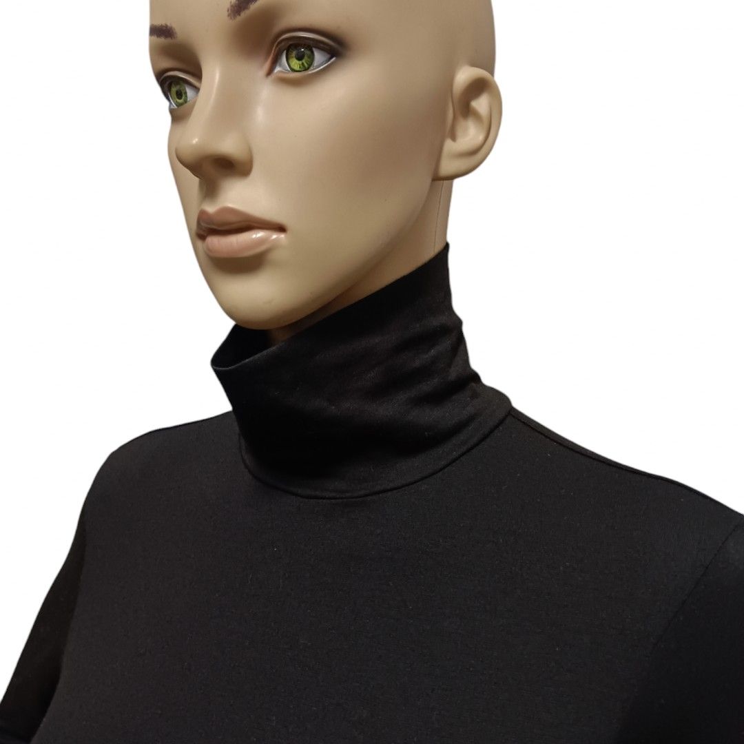 BJ151 - (M to L) UNIQLO HEATTECH Inner WARMER TURTLE NECK SHIRT, Women ...