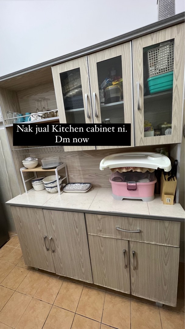 Cabinets kitchen / kabinet dapur, Furniture & Home Living, Kitchenware ...