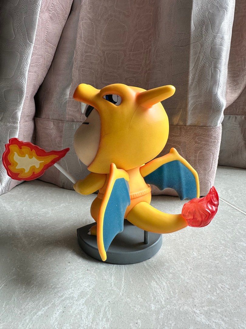Crayon Shin Chan pokemon cosplay Onesie Charizard 15cm Figure Statue ...