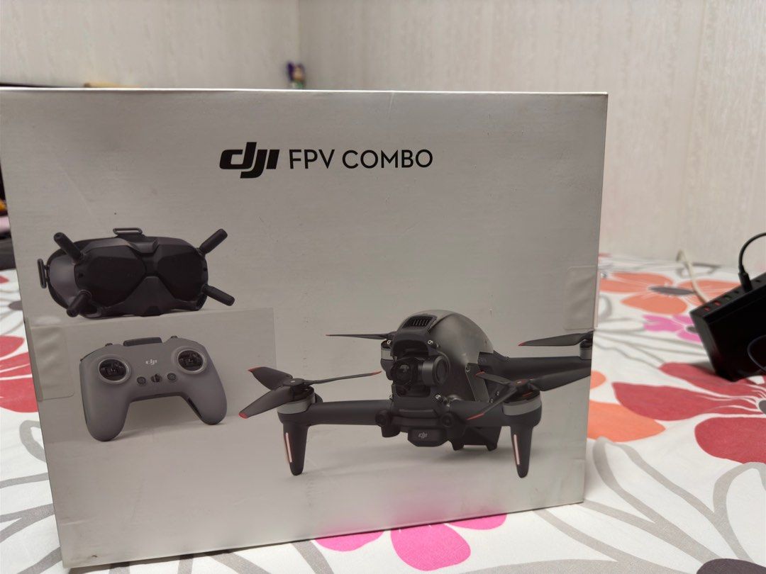 DJI FPV Gen 1 Fly More Combo, 攝影器材, 航拍 - Carousell