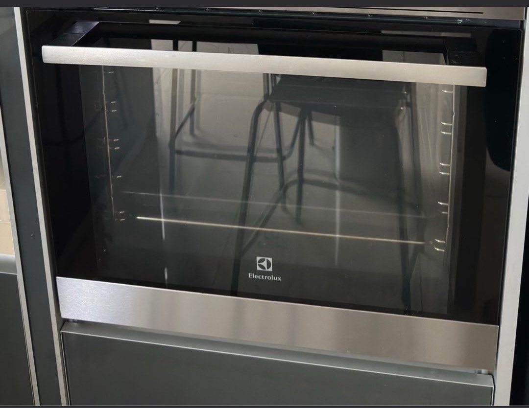Electrolux EOB2400AOX 72L Built-in Oven with Grill Function, TV & Home Appliances, Kitchen ...