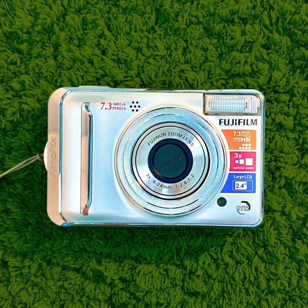 FUJIFILM FINEPIX A700 CCD DIGITAL CAMERA COMPACT POCKET DIGICAM, Photography, Cameras on Carousell