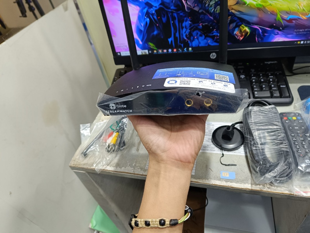 Globe Streamwatch Xtreme, Computers & Tech, Parts & Accessories, Other ...