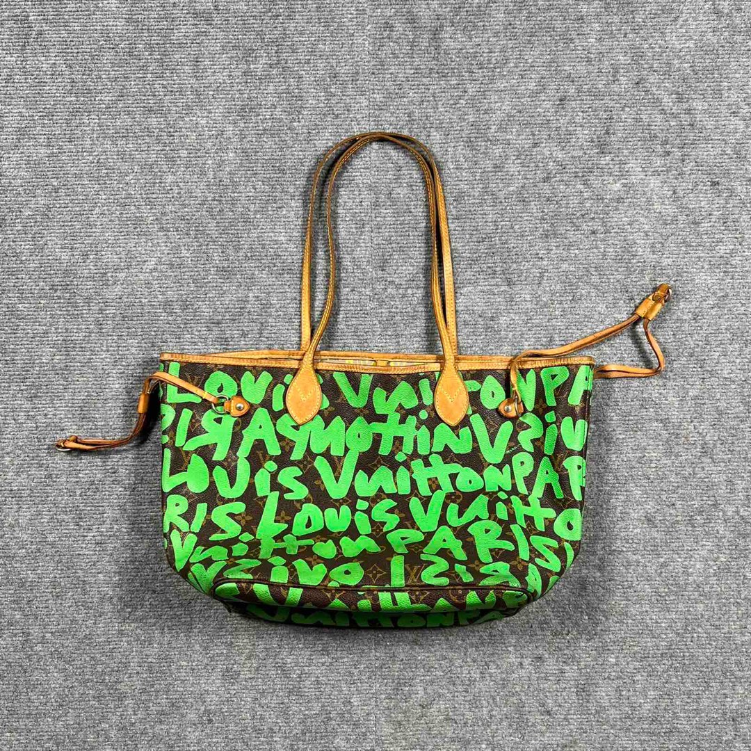 Louis Vuitton never full graffiti Gm Stephen Sprouse (authentic) lv ...