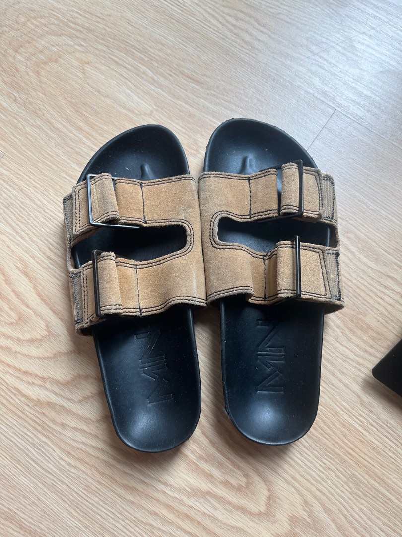 Mango Suede Slides, Women's Fashion, Footwear, Flats & Sandals on Carousell