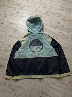 Nike Reversible Windbreaker, Men's Fashion, Coats, Jackets and ...