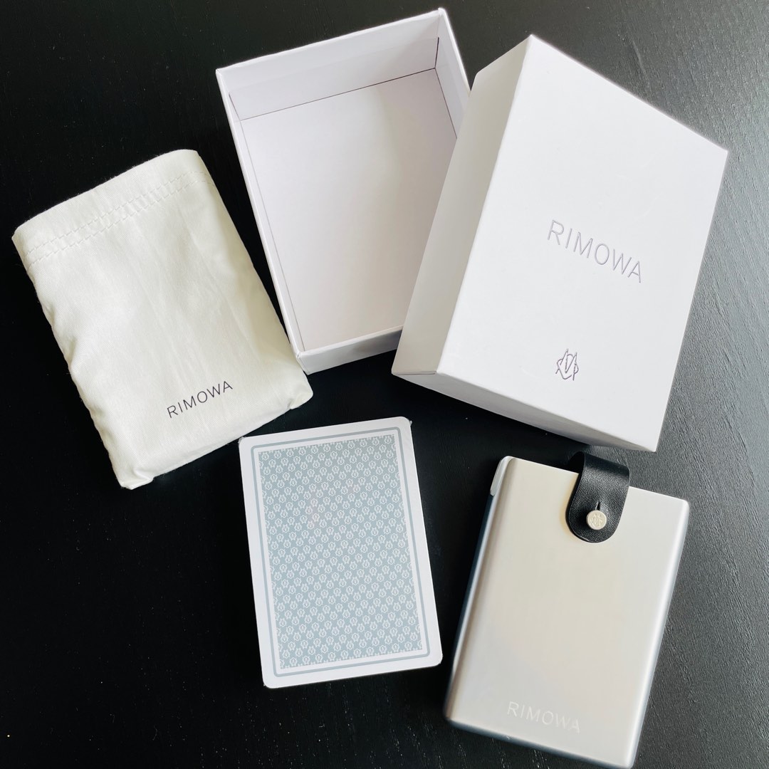 RIMOWA 撲克牌 Playing Cards 禮盒, 興趣及遊戲, 玩具 & 遊戲類 - Carousell