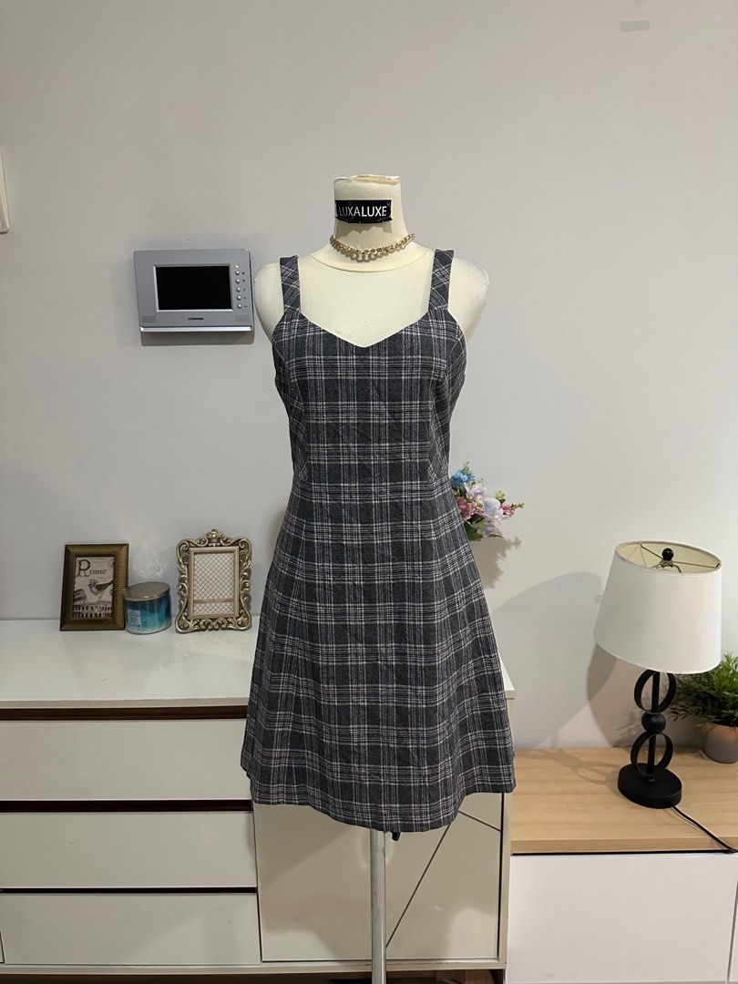 ROEM - Korean Overall tartan dress abu tebal gemay, Fesyen Wanita ...