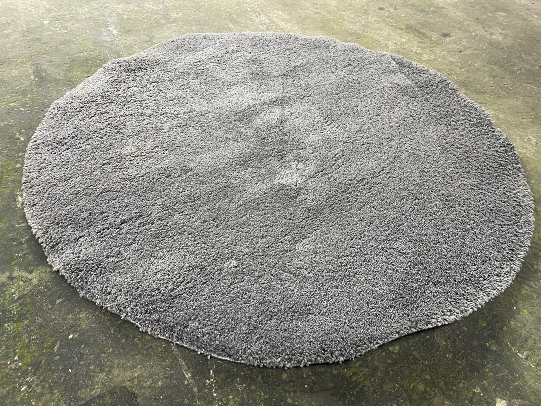 Round shape Grey Carpet Best Indoor Decor, Furniture & Home Living ...