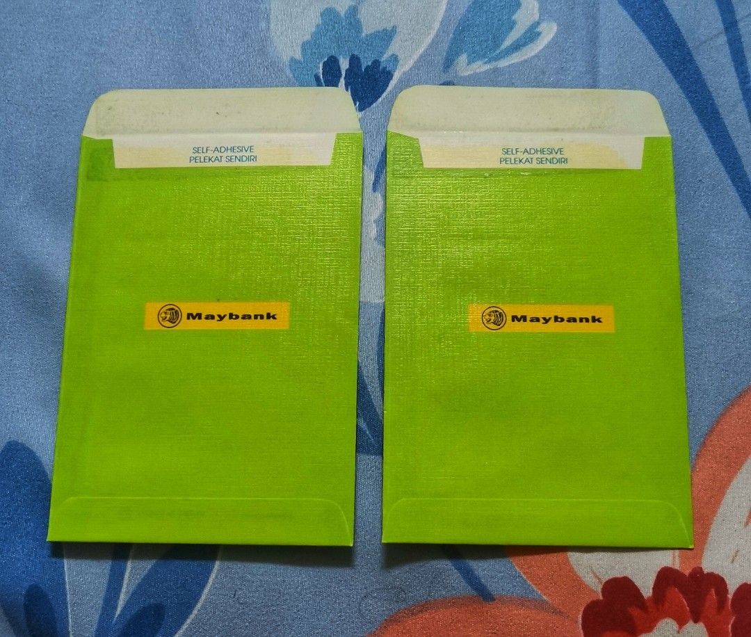 Sampul Raya Vintage Maybank, Furniture & Home Living, Home Decor ...