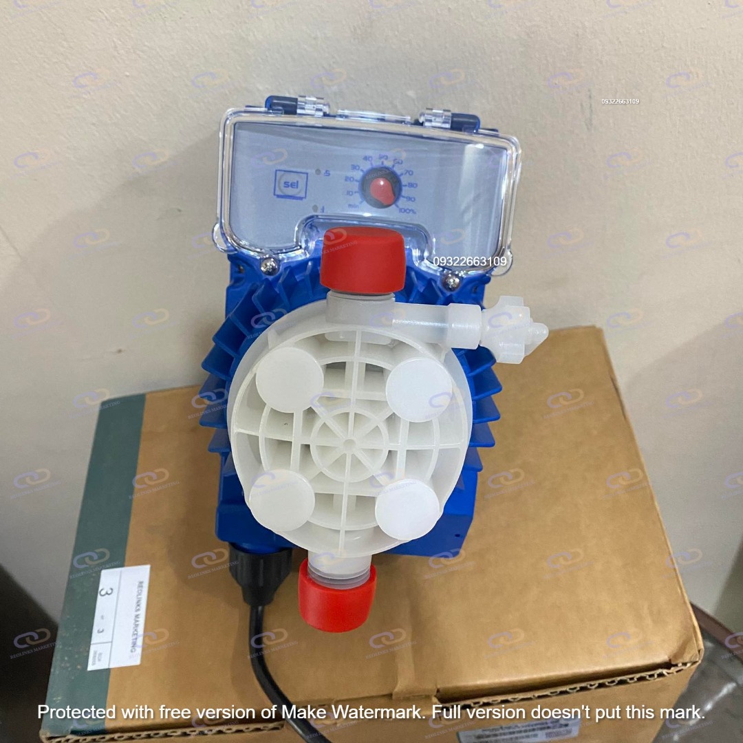 Seko Dosing Pump AKS603, Commercial & Industrial, Industrial Equipment ...