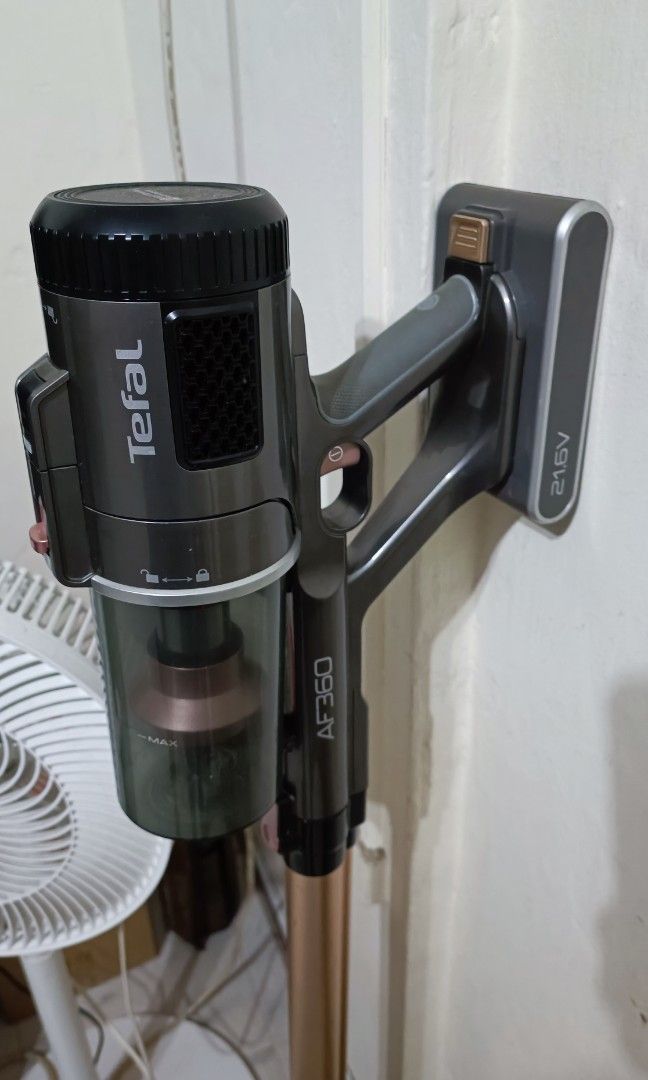 Tefal AF360 Handheld Vacuum Cleaner, TV & Home Appliances, Vacuum ...