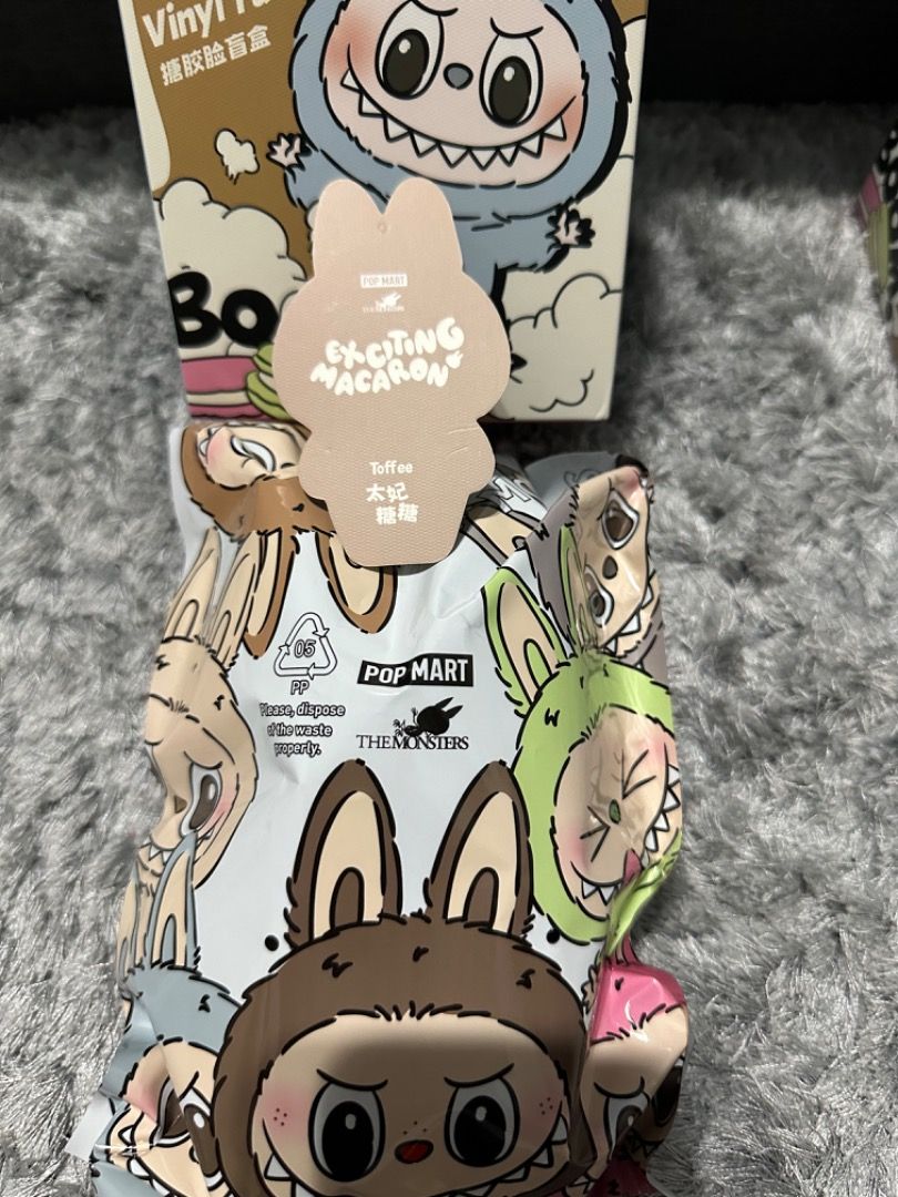 [WTS/WTT TO LBB V2 HAVE A SEAT CERTAIN ONES] BNIF SEALED Authentic ...