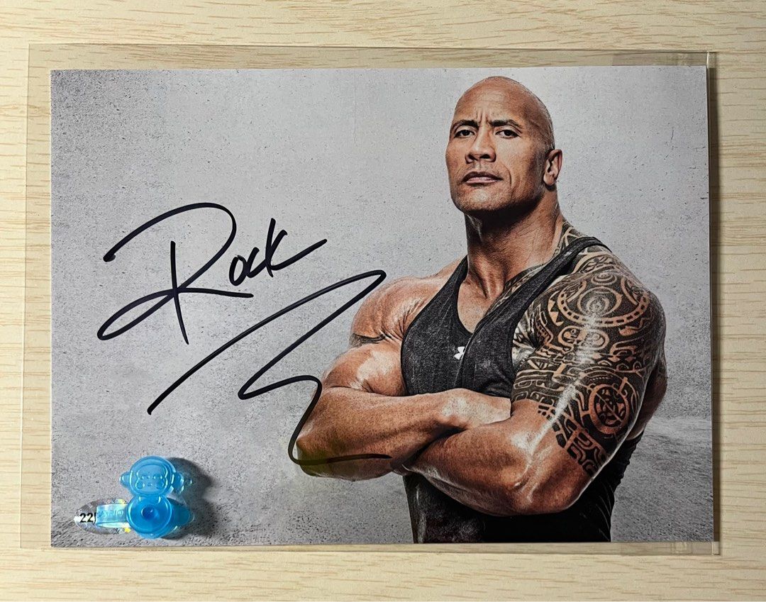 WWE WWF the Rock Autographed Photo / 巨石強森簽名相片 / the Rock auto / Dwayne ...
