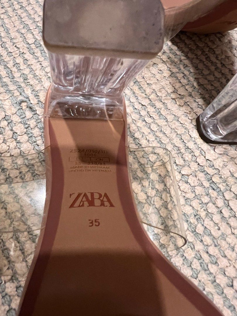 Zara transparent Cinderella heels, Women's Fashion, Footwear, Heels on ...