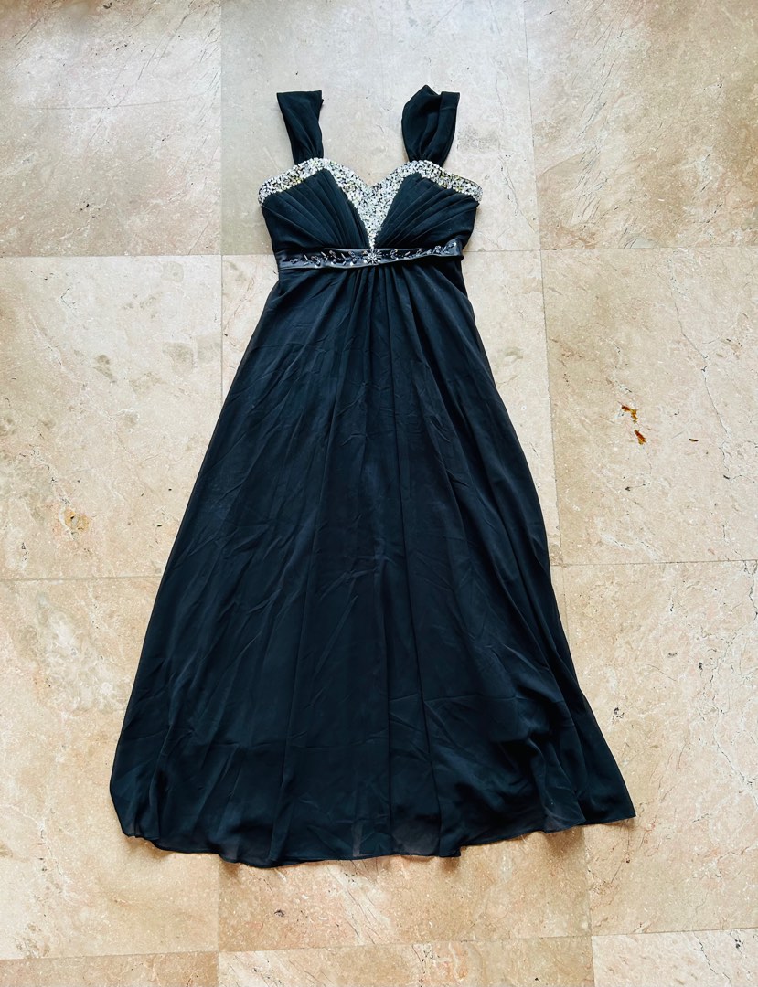 Black Gown, Beaded Bus, Women's Fashion, Dresses & Sets, Evening ...