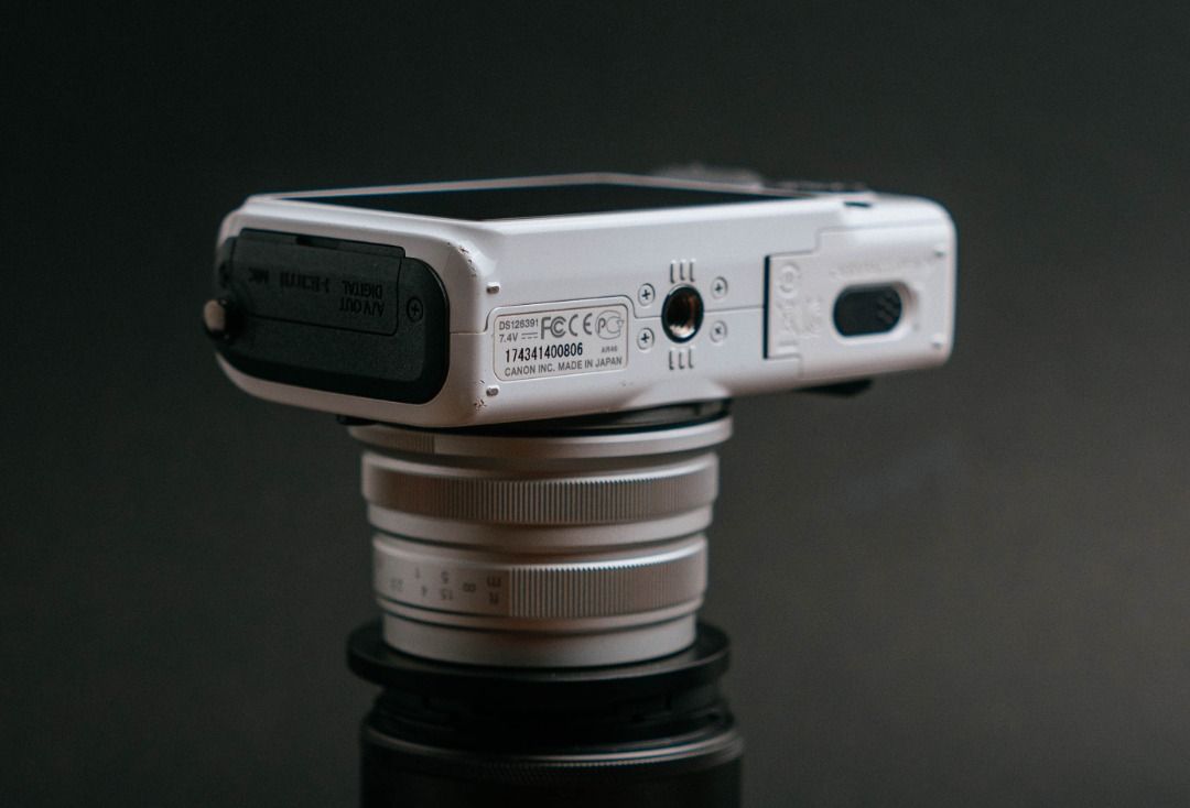 Canon EOS-M with 16mm Rig (mini cine camera), Photography, Cameras on ...