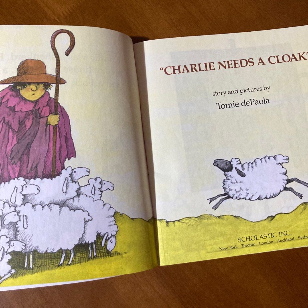 Charlie Needs A Cloak by Tomie de Paola (Vintage / Pre-loved ...