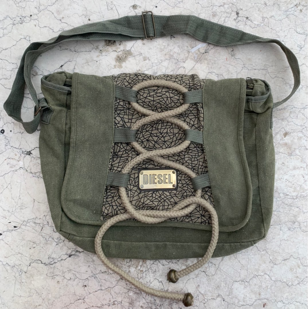 Diesel Messenger Bag, Men's Fashion, Bags, Sling Bags on Carousell