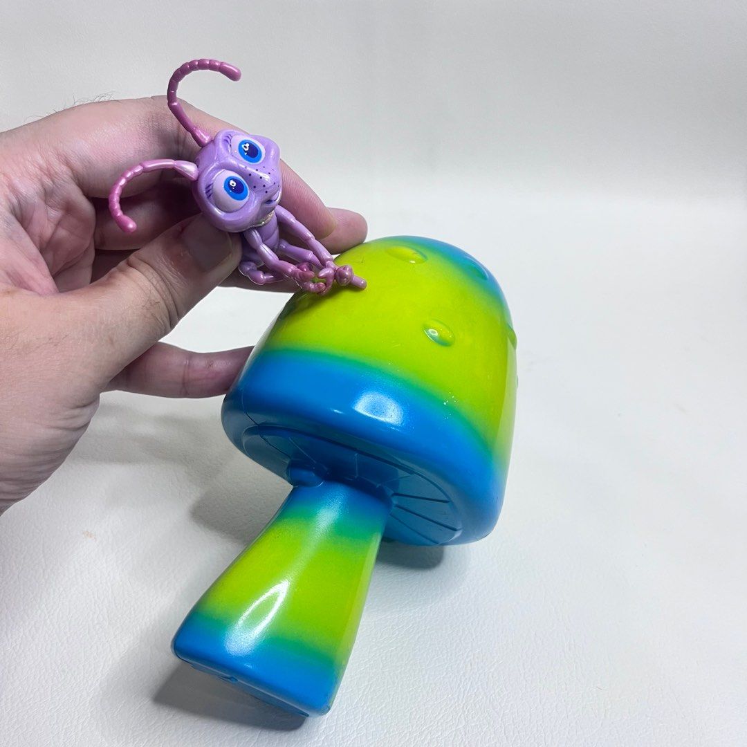 DISNEY A BUGS LIFE vintage AIR BUGS MUSHROOM LAUNCHER FLYER DOT 1998 ...