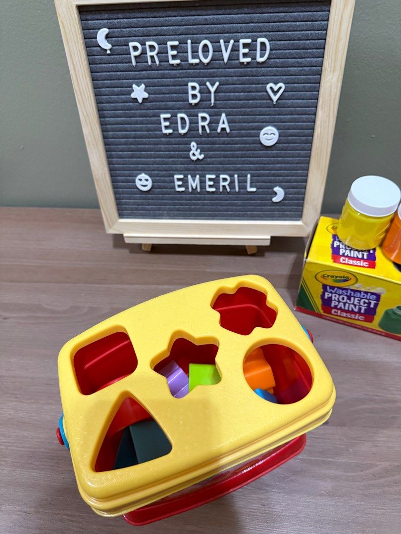 Fisher Price Shape Sorter Bucket with 5 Shapes Educational Toy, Babies ...