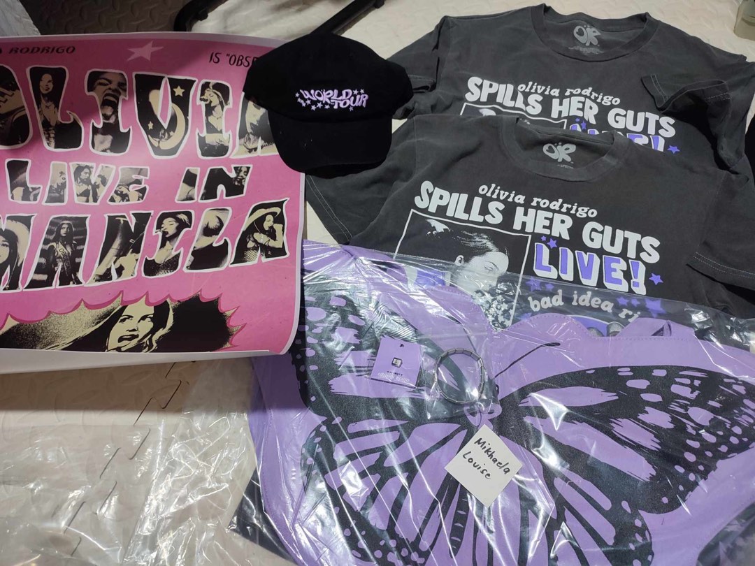 Guts World Tour Merch, Hobbies & Toys, Memorabilia & Collectibles, Fan ...