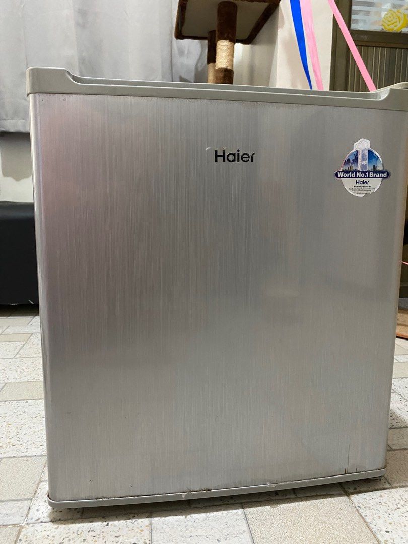 Haier Bar Fridge/ Personal Refrigerator, TV & Home Appliances, Kitchen ...