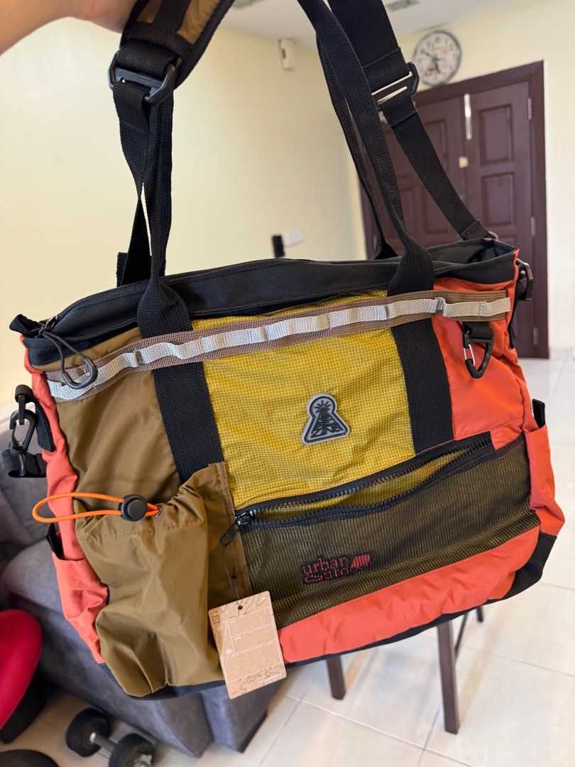 Humblezing Marvel Totebag, Men's Fashion, Bags, Backpacks on Carousell