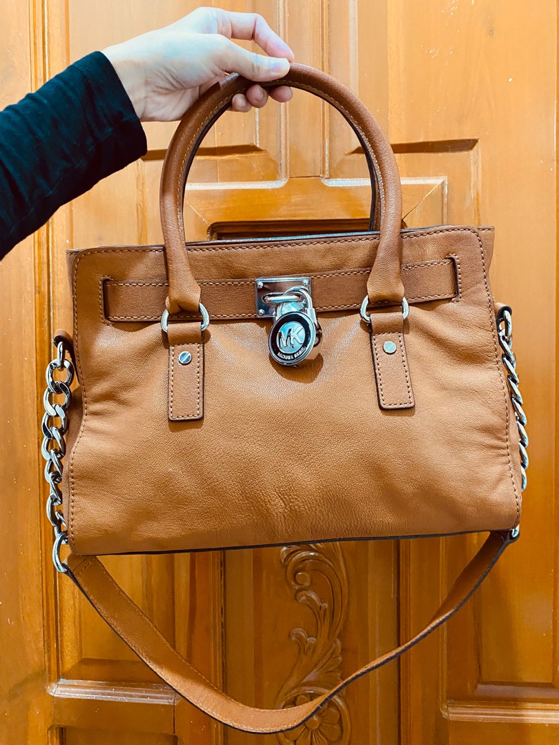 Michael Kors Hamilton Medium, Luxury, Bags & Wallets on Carousell