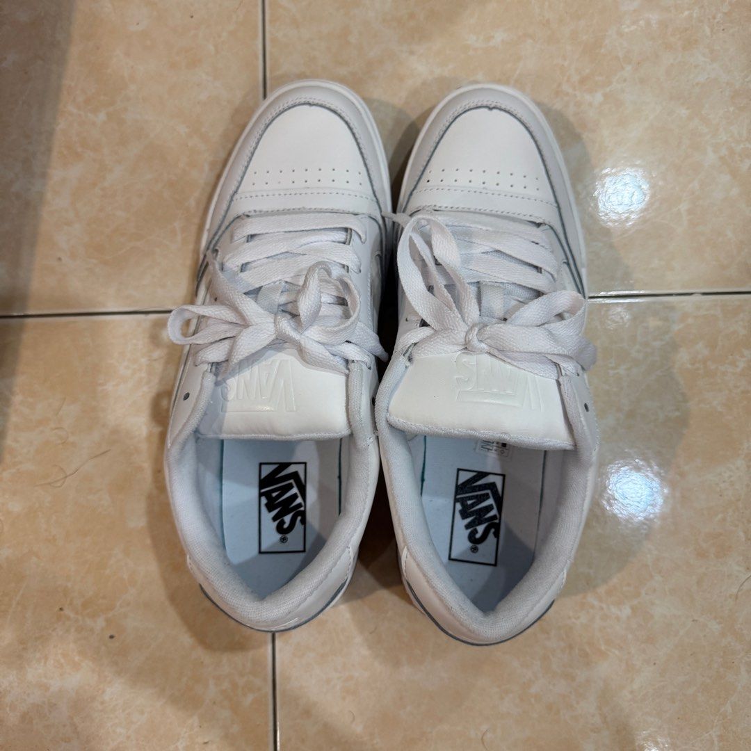 Original New Vanz Shoe, Men's Fashion, Footwear, Sneakers on Carousell