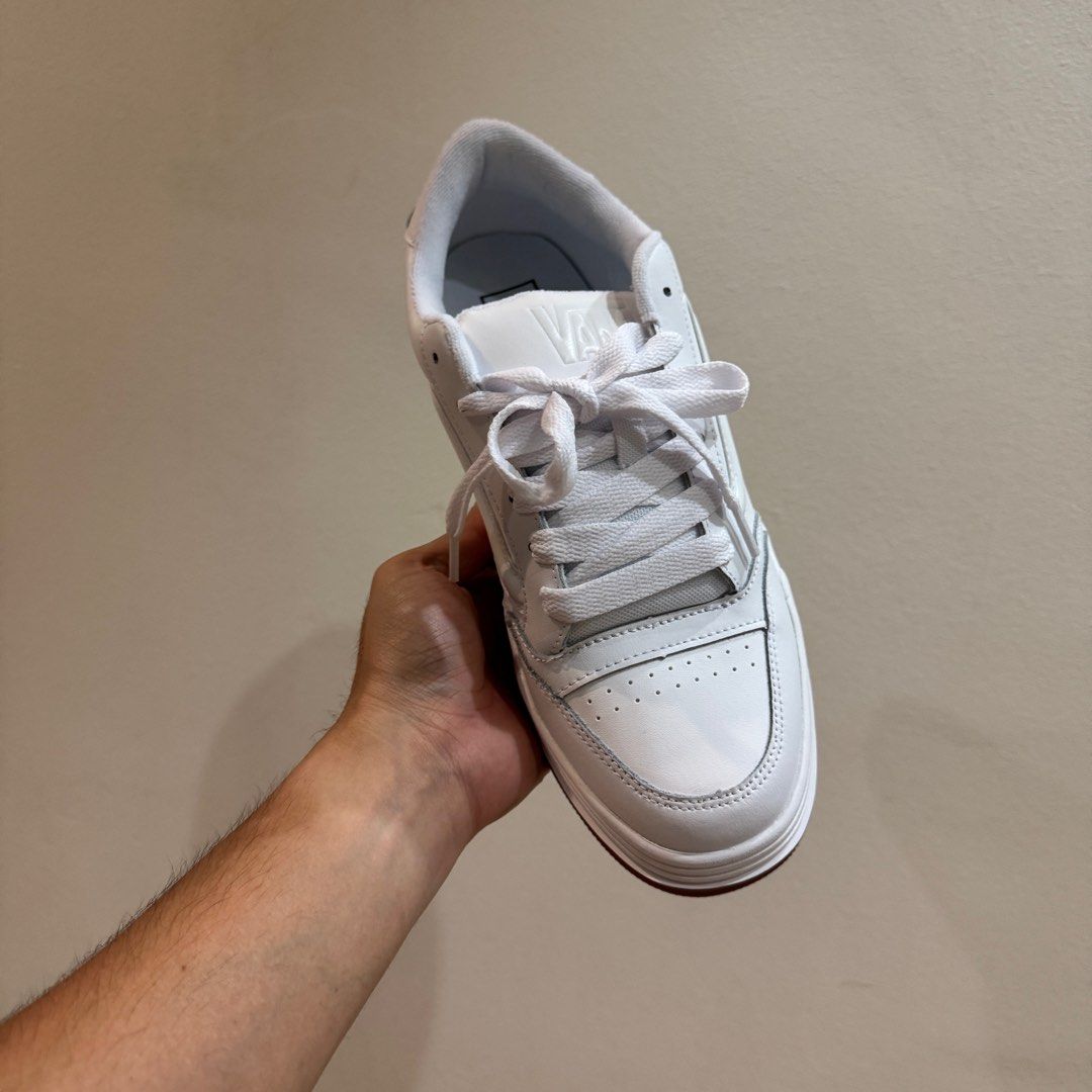 Original New Vanz Shoe, Men's Fashion, Footwear, Sneakers on Carousell