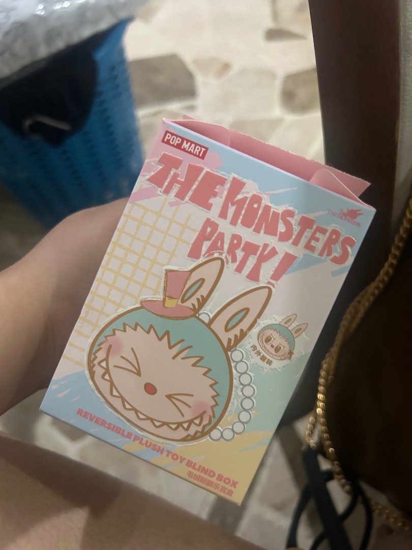 Popmart the monsters party YAYA, Hobbies & Toys, Books & Magazines ...