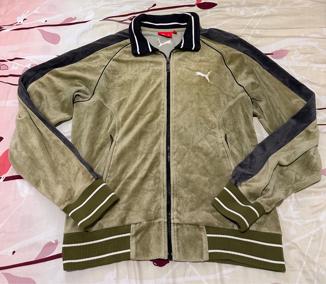 PUMA velvet track jacket, Women's Fashion, Coats, Jackets and Outerwear ...