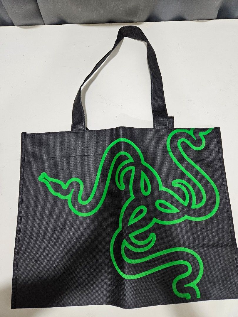 Razer Limited Edition Bag, Video Gaming, Gaming Accessories, Cases ...