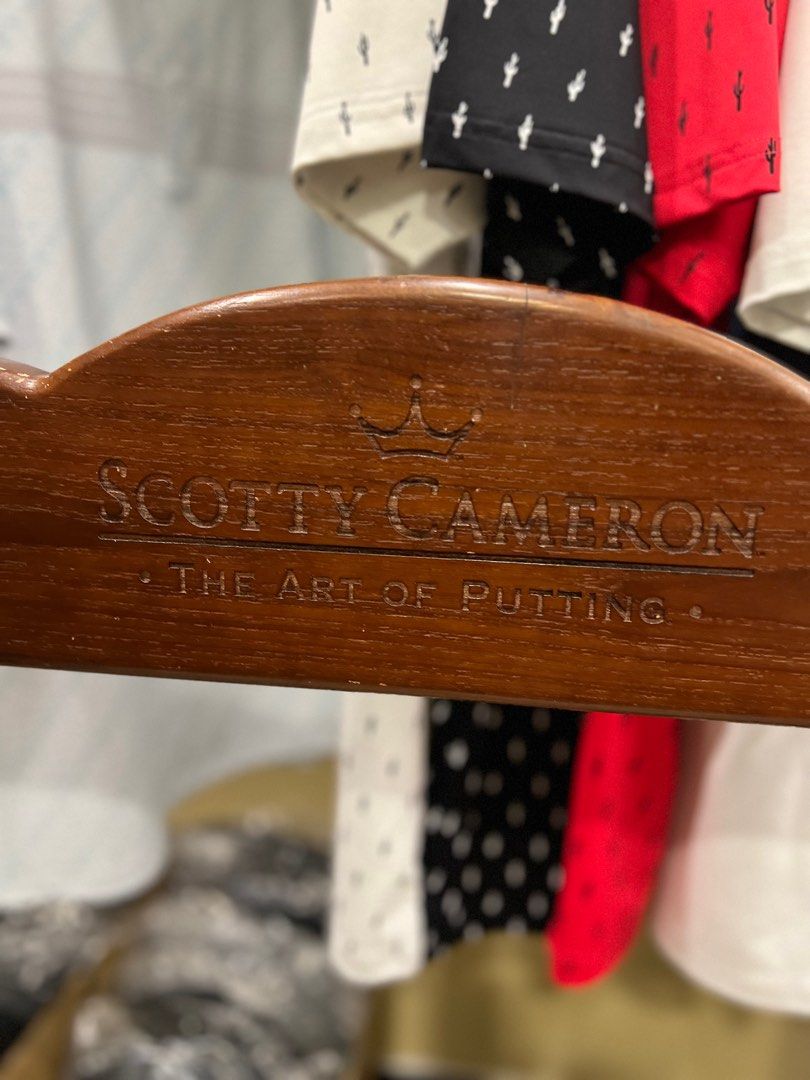 Scotty Cameron Wooden Display Rack (7 Putters) [The Art of Putting ...