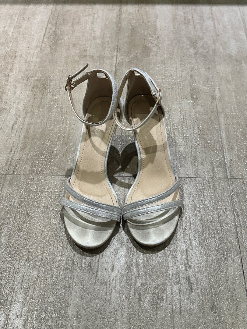 Silver 2 inch heels, Women's Fashion, Footwear, Heels on Carousell