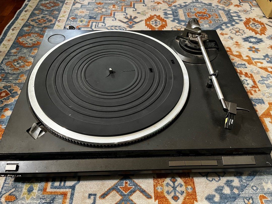 Technics Quartz Direct Drive Automatic Turntable System SL-QD33, Audio ...