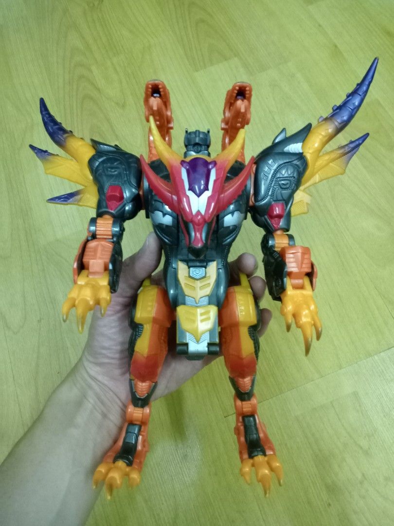 Transformers Cybertron Scourge, Hobbies & Toys, Toys & Games on Carousell